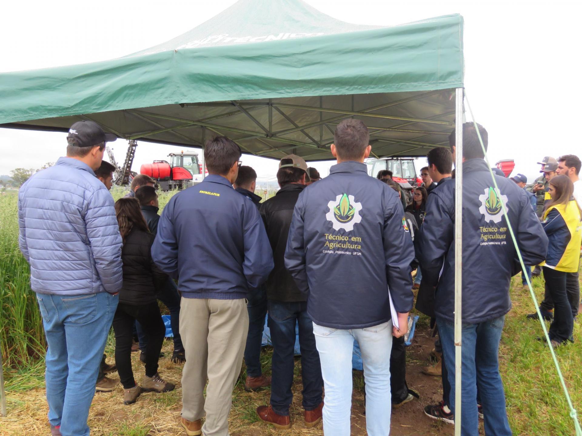 Advanced Farm 360 realiza Dia de Campo na Área nova do Colégio ...